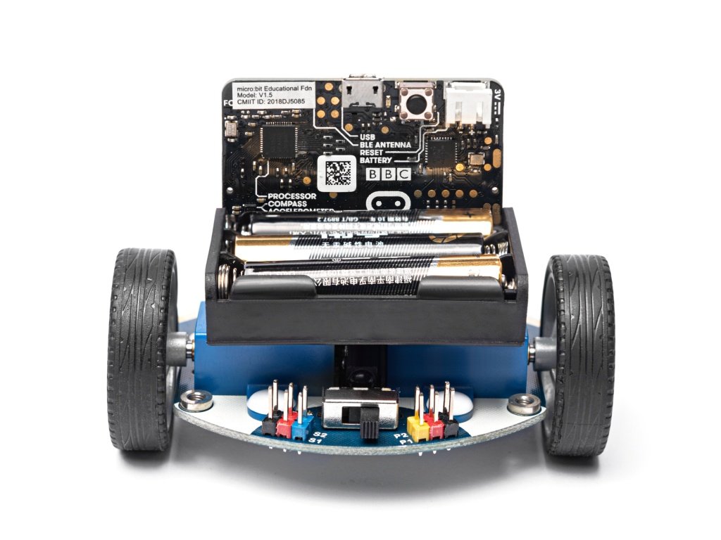 Cutebot - Micro:bit chytré závodní auto V3.0 - HWKITCHEN